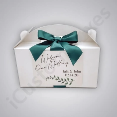 Custom Welcome Boxes & Free Shipping in Toronto, Canada